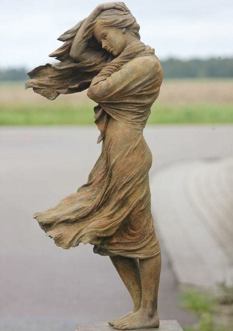 Luo Li Rong L Artista Cinese Che Scolpisce Capolavori Realistici Il Bosone