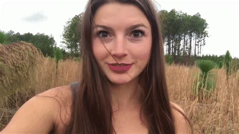 Hannah Barron On Make A 
