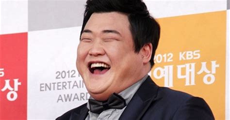 김준현 일반인 여자친구와 결혼발표사회는 이광섭