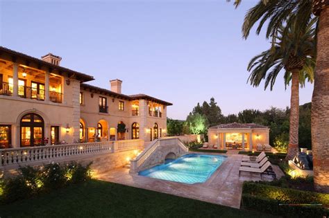 Красиви вили или как правилно да оборудвате ландшафтен дизайн на селско ...