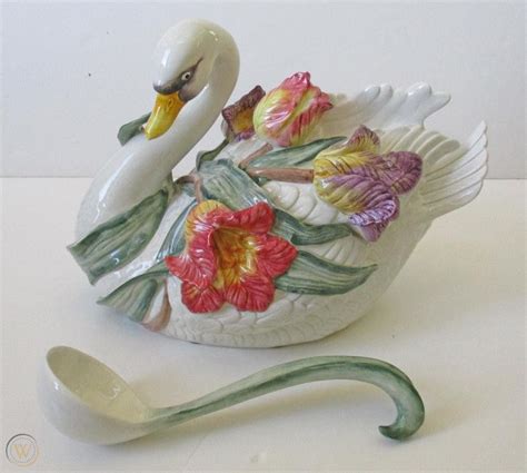Fitz Floyd Tulip Swan Tureen With Ladle Original 1995 Issue