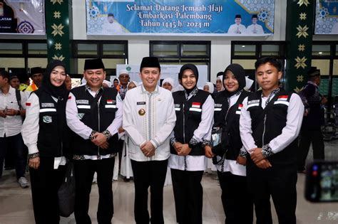 Pj Gubernur Agus Fatoni Lepas Keberangkatan 445 Jemaah Calon Haji