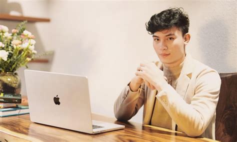 Ceo Đỗ Xuân Hoàn Hành Trình Sở Hữu Loạt Fanpage Group Triệu đô