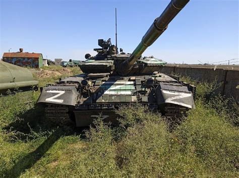 Captured T 64bv R Ukrainelosses