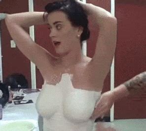 Embarrassing Porn Photos