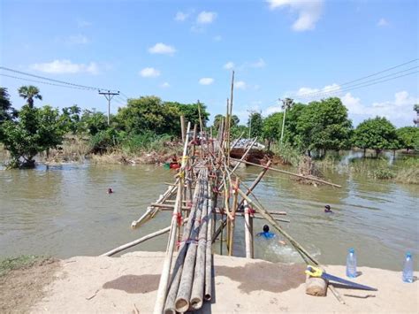 သဘာဝဘေးကြောင့် ပျက်စီးသွားသည့် ကျောက်ဆည် တံစိုး မင်းစု မြစ်သားလမ်း၌ ပျက