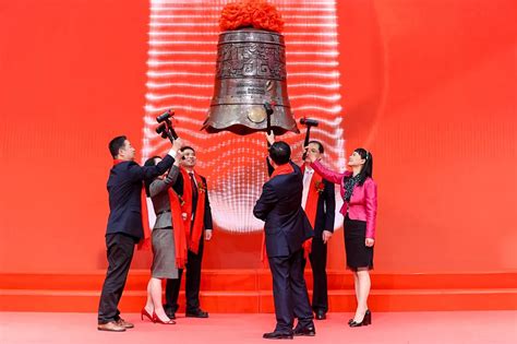 新瀚新材深交所上市：市值37亿 上半年净利降13 雷递网 雷建平 10月11日报道江苏新瀚新材料股份有限公司（简称：“ 新瀚新材 ”，证券