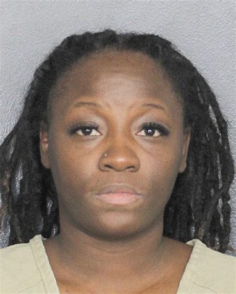 Broward Isaac Dishika Agg Battery Wdeadly Weap Domestic Viol Bail