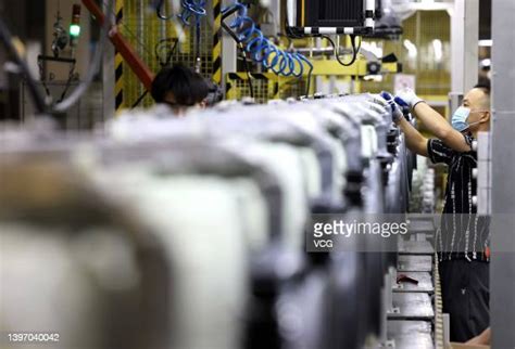 Washing Machine Assembly Photos And Premium High Res Pictures Getty