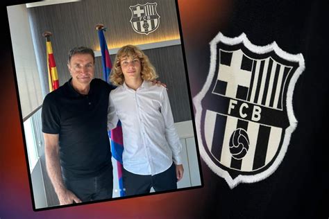 Michał Żuk Doceniony Przez Barcelonę Pierwszy Profesjonalny Kontrakt Pomocnika Goalpl