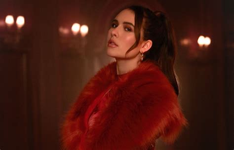 Mimi Webb Releases Latest Single Roles Reversed” From Her Forthcoming