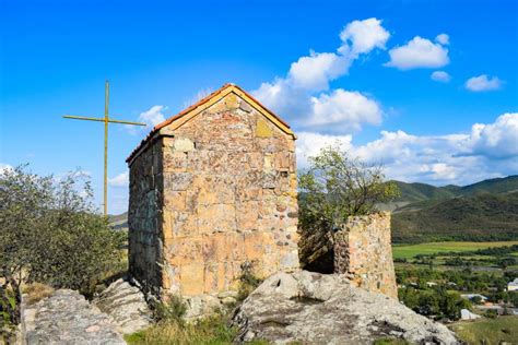 ქვეშის ციხე Georgian Travel Guide