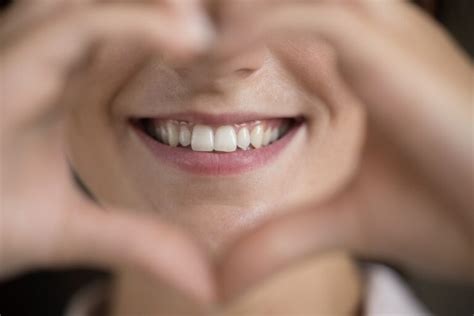 Can You Eat With Teeth Covers Dos And Donts