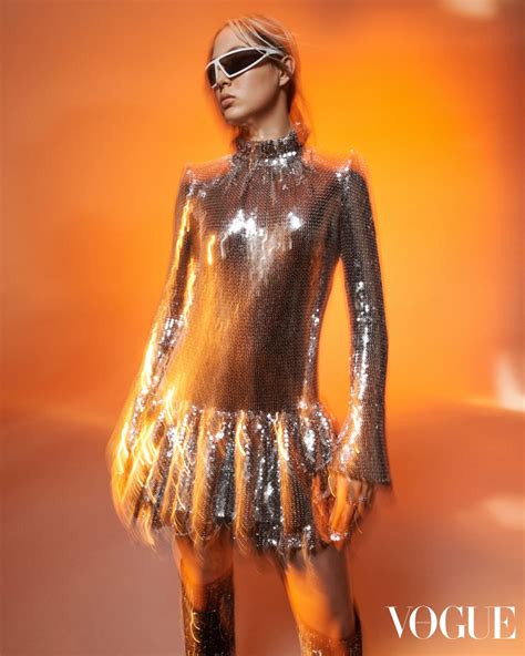 Eileen Gu Stars On Vogue Hong Kongs January Issue