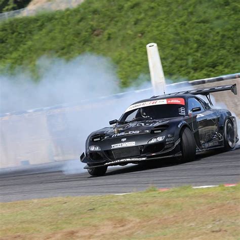 Formula Drift Japan Round 4 OKUIBUKI MOTOR PARK 10月15日 土 16日 日