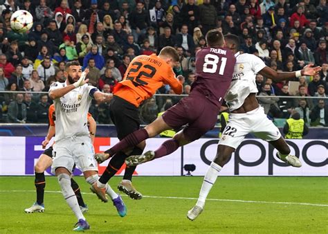 Antonio Rüdiger y un gol que valió 20 puntos de sutura y una
