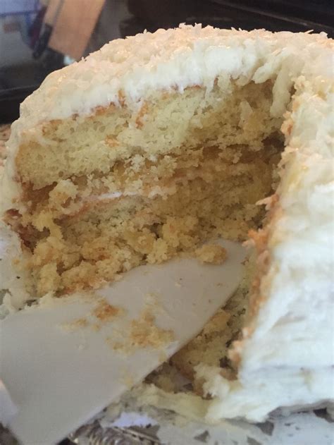 Piña colada Cake