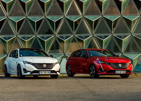 2022 Peugeot 308 1 2 PureTech 130 Beygir Otomatik EAT 8 Active