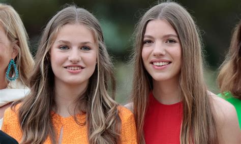 La Infanta Sofía Junto A La Princesa Leonor Se Reunirá Con Los Que