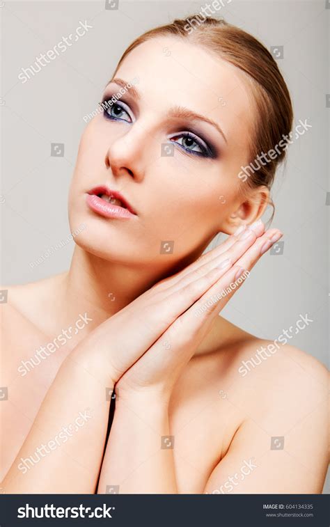 Attractive Blonde Topless Woman Dark Eye Stock Photo 604134335