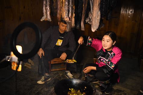 十八洞村里的苗乡网红 央媒看湖南 湖南在线 华声在线