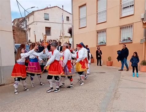 Fotos Del Dance De Las Cortesías De Grisel Fiesta De Interés Turístico Imágenes