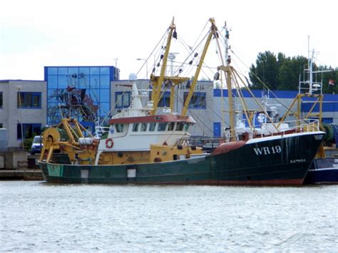 WR19 ESPADA, Fishing vessel - Scheepsdetails en huidige positie - MMSI ...