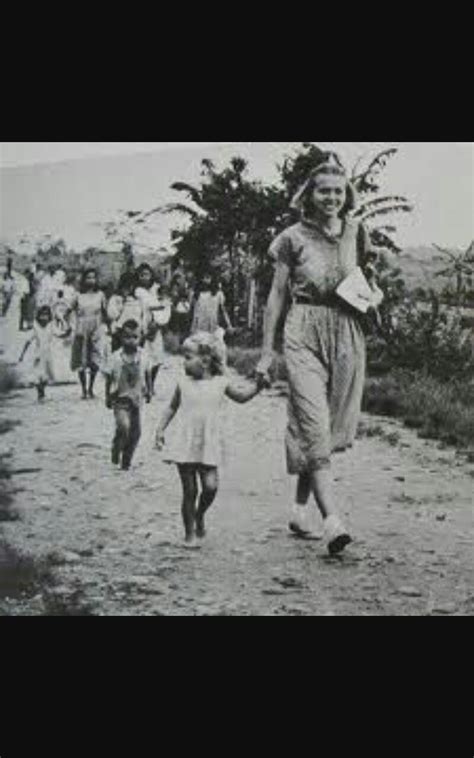 Elizabeth Elliot Jim Elliot Ecuador Wise Women Christian Faith