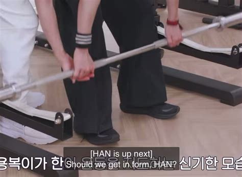 sanvalentín on Twitter RT jilixhour felix helping jisung to working out