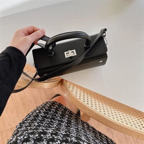 유니크 스타일 스퀘어 핸드백 토트백