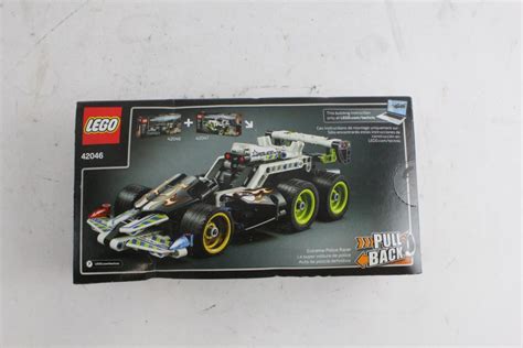 Lego Technic Getaway Racer Property Room