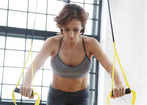 Bring Sexy Back With These Bodyweight Back Exercises Wellme