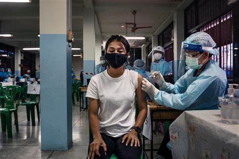 Mass Vaccination Campaign In Thailand Stumbles Just As Cases Surge