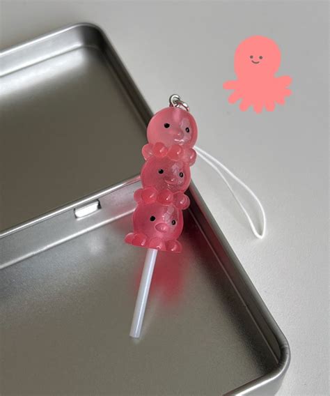 문어 꼬치 귀여운 특이한 에어팟 가방 차키 열쇠고리 우정 커플 키링 선물 에이블리