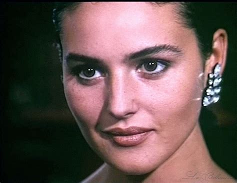 Monica Bellucc Vita Coi Figli 1990 Monica Bellucci Source