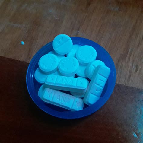 12 2mg Clonazepam And A Couple Bars Rbenzodiazepines