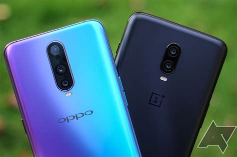 OnePlus Is Confusingly Talking About OxygenOS 13
