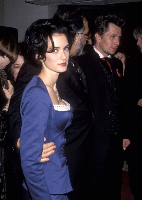 Winona Ryder At The Bram Stokers Dracula Premiere 1992 Artofit