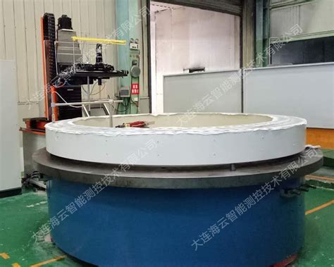 智能高精度定量注脂机工作过程 大连海云智能测控技术有限公司 智能高精度定量注脂机 智能全自动深孔喷涂机 智能高精度测厚仪