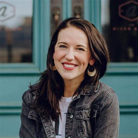 Anna Sarvello Youtube