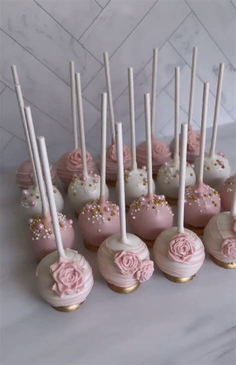 Pin By Donna Brake On Cake Pops Balls Cake Pop Decorating Cake Pop