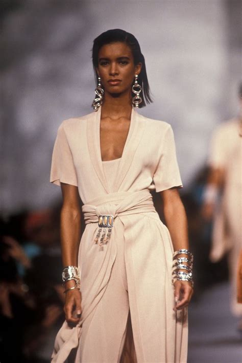 Fashion Classic Karl Lagerfeld Spring Summer 1990 Page 3 Lipstick