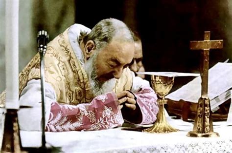 The Very Rev Dom Sebastian OSB On Twitter RT FredSimonTLM Saint Padre Pio Offered The TLM