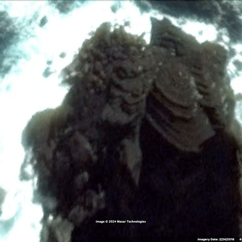 Google Earth Porn If I Had A Nickel For Every Time I See Giants In What Looks Like A Sexual Act