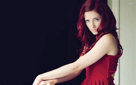 Fondos de pantalla pelirrojo modelo pelo largo rojo fotografía