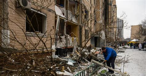 Zmasowany atak Rosji na ukraińskie miasta Zginęły cztery osoby