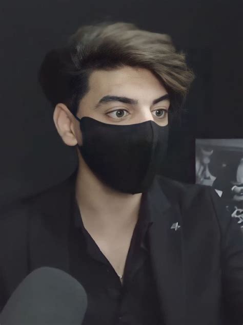 Pin By محمد علي On صور ريبر Youtubers Ripped Joker