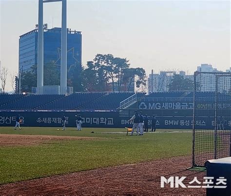 “내년시즌 더 높은 곳 위해”…엔팍서 구슬땀 흘리고 있는 공룡군단 [mk창원]