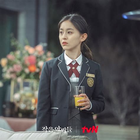 Tvn Drama On Twitter 우리 인주 손에 피 뭔데ㅠㅠㅠ 그리고 원령가 파티에 등장한 불청객의 정체는…🙄 [토일