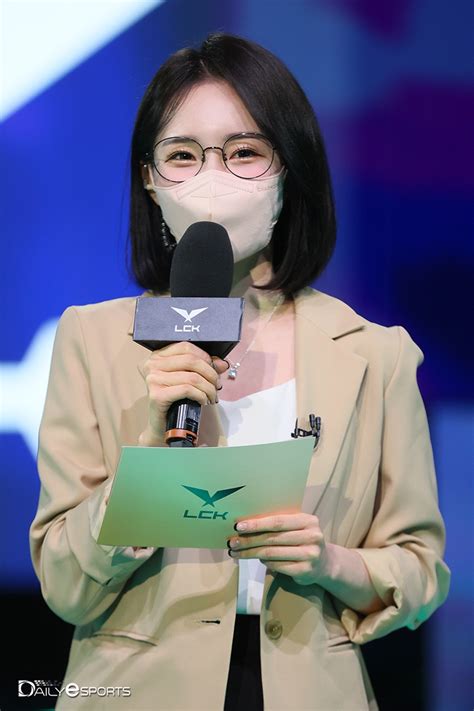포토 Lck 이정현 아나운서 오늘의 Pog 만나보시죠
